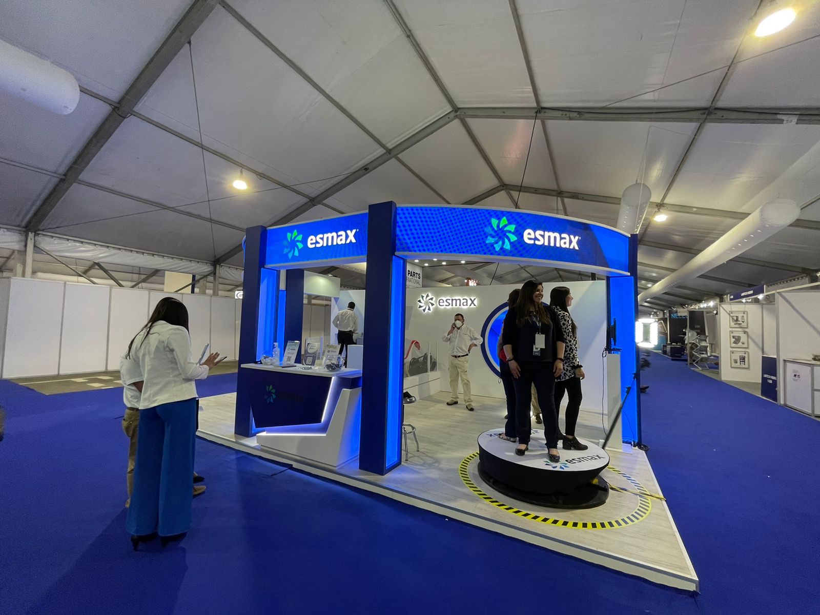 Esmax | Empresa de combustible y lubricantes en Chile